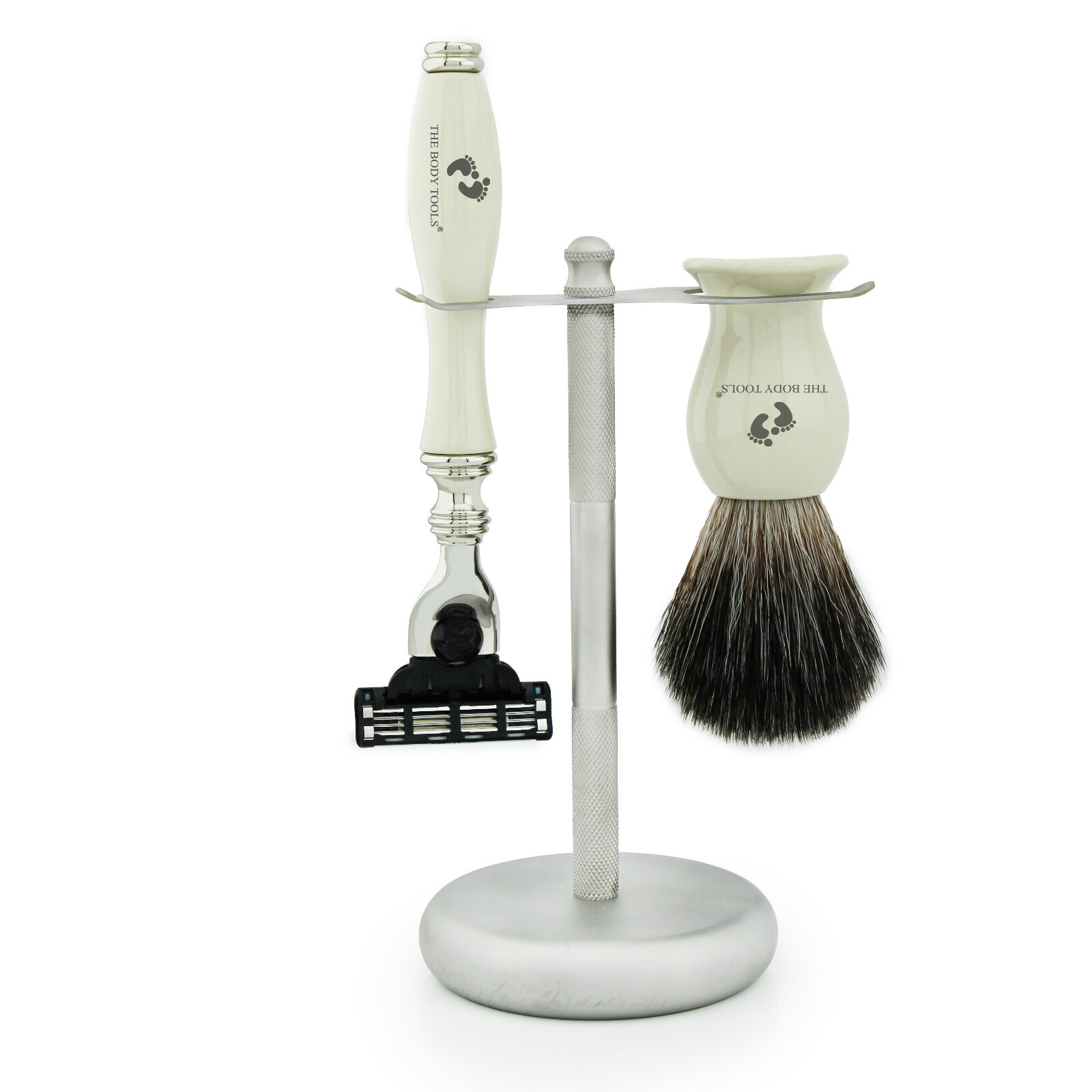 Gents Clean Shave Gift Kit with Shaving Brush & Razors Hanging and ...