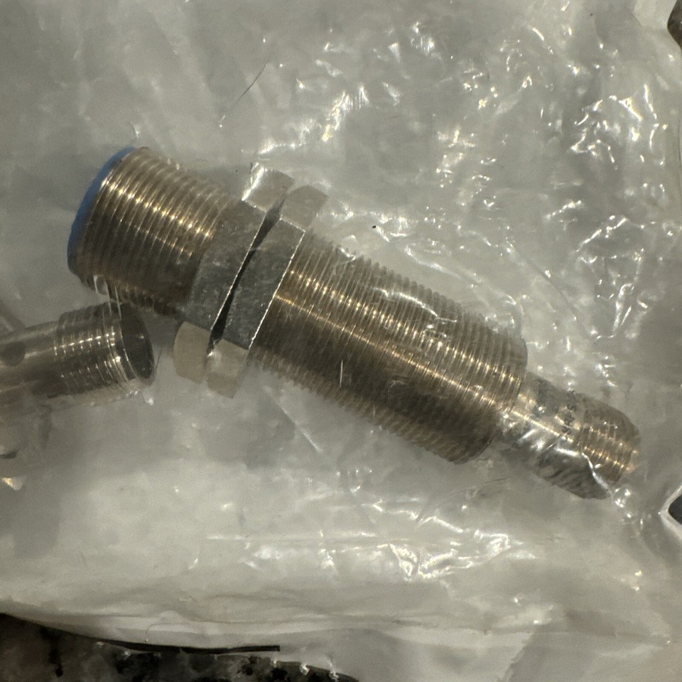 SICK D-79183 Inductive proximity sensor IME18-08BPSZCOS 1040966. New | eBay