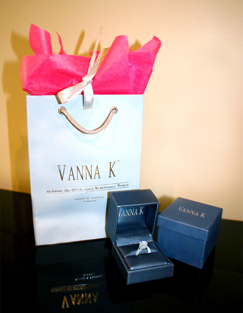 Fancy Vanna K Round Brilliant Semi Mount; 18K White Gold G VS. Any Size ...