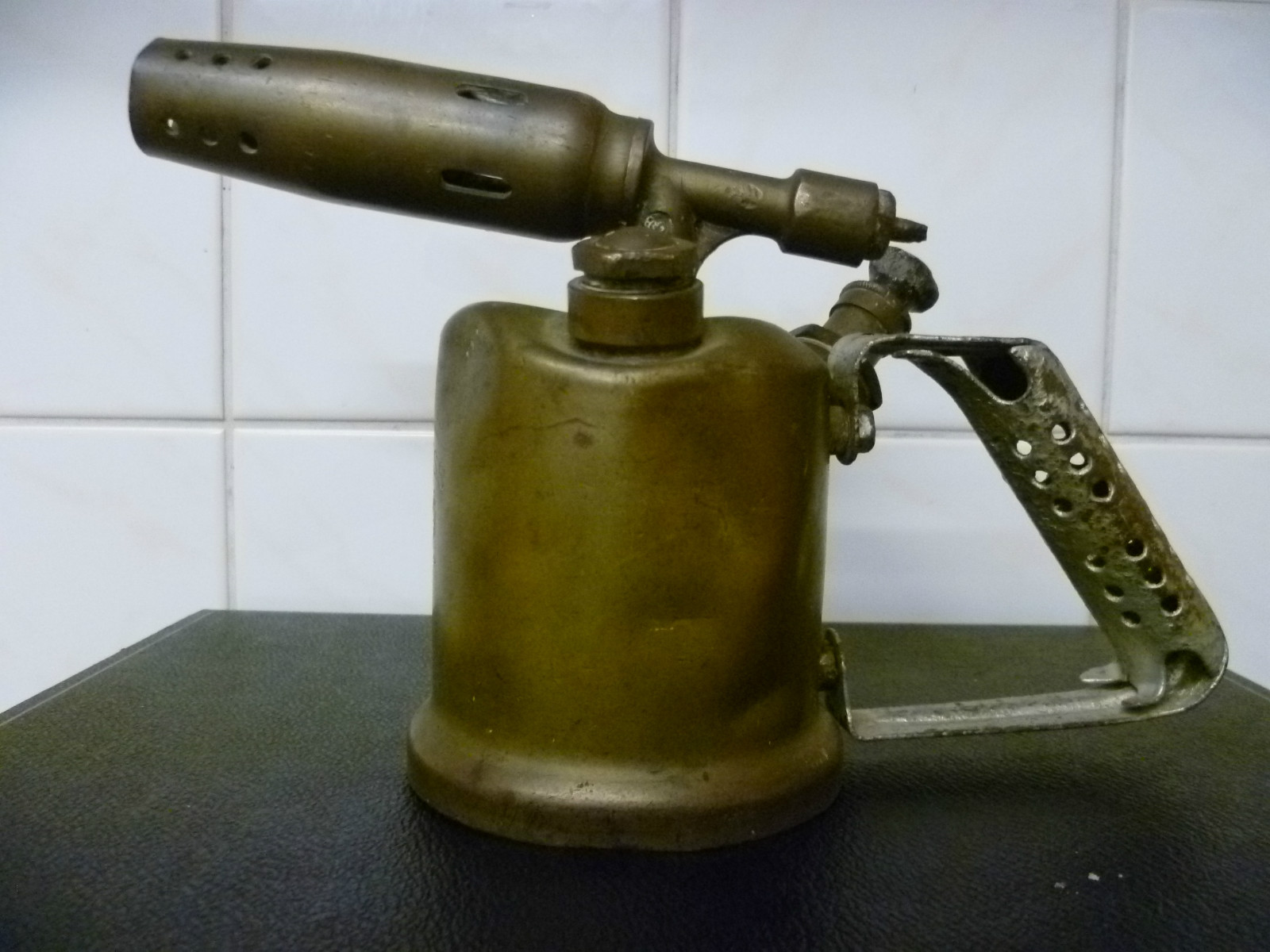VINTAGE FRENCH, 'EXPRESS' MODEL No 44, BRASS BLOWTORCH. PLUMBERS BRASS ...