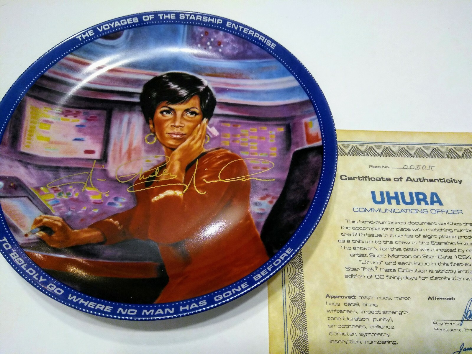 Rare Autographed Star Trek Collector's Plate! Nichelle Nichols Uhura ...