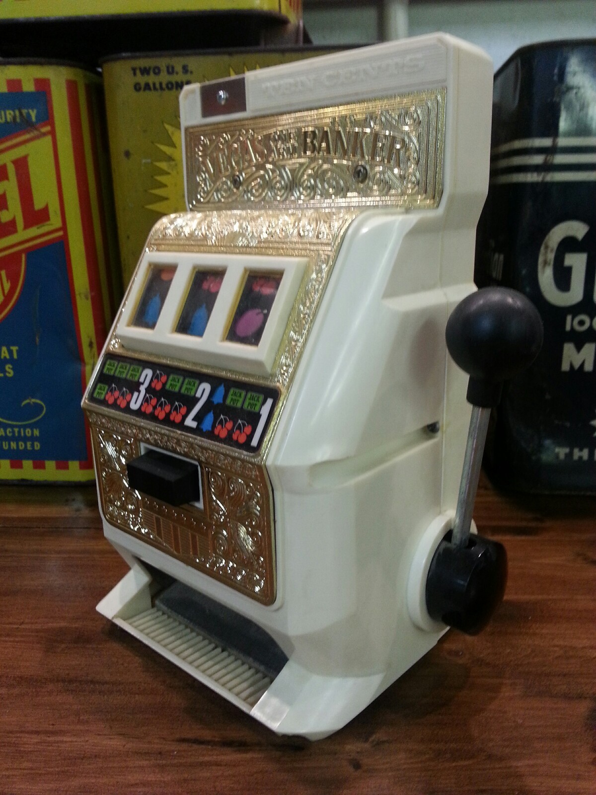 "TOY SLOT MACHINE BY POYNTER PRODUCTS" | eBay