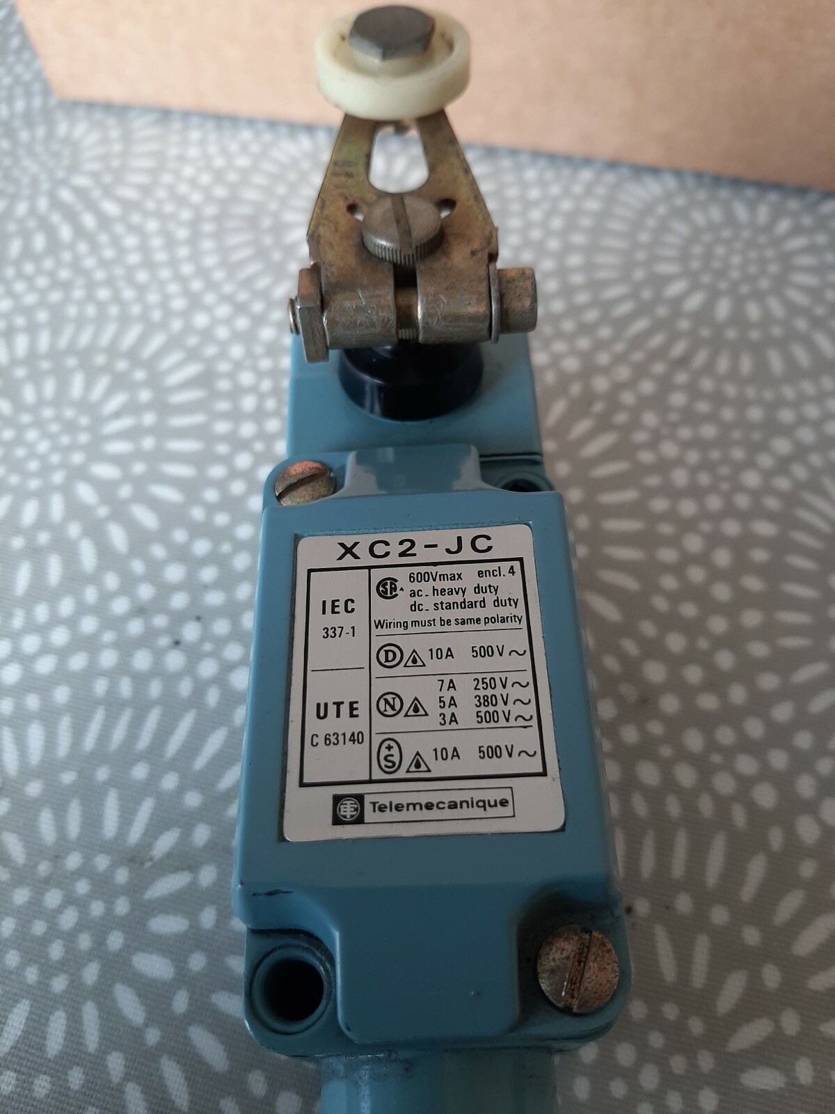 TELEMECANIQUE XC2-JC HEAVY DUTY LIMIT SWITCH XC2-JC | eBay