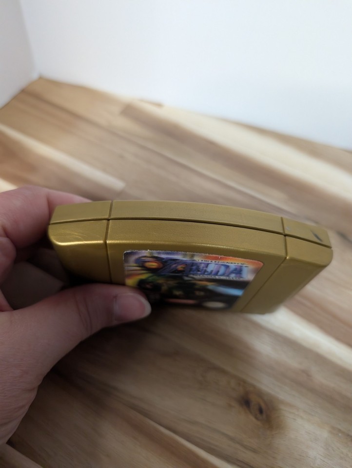 The Legend Of Zelda Majora’s Mask Holographic Gold Edition Authentic ...