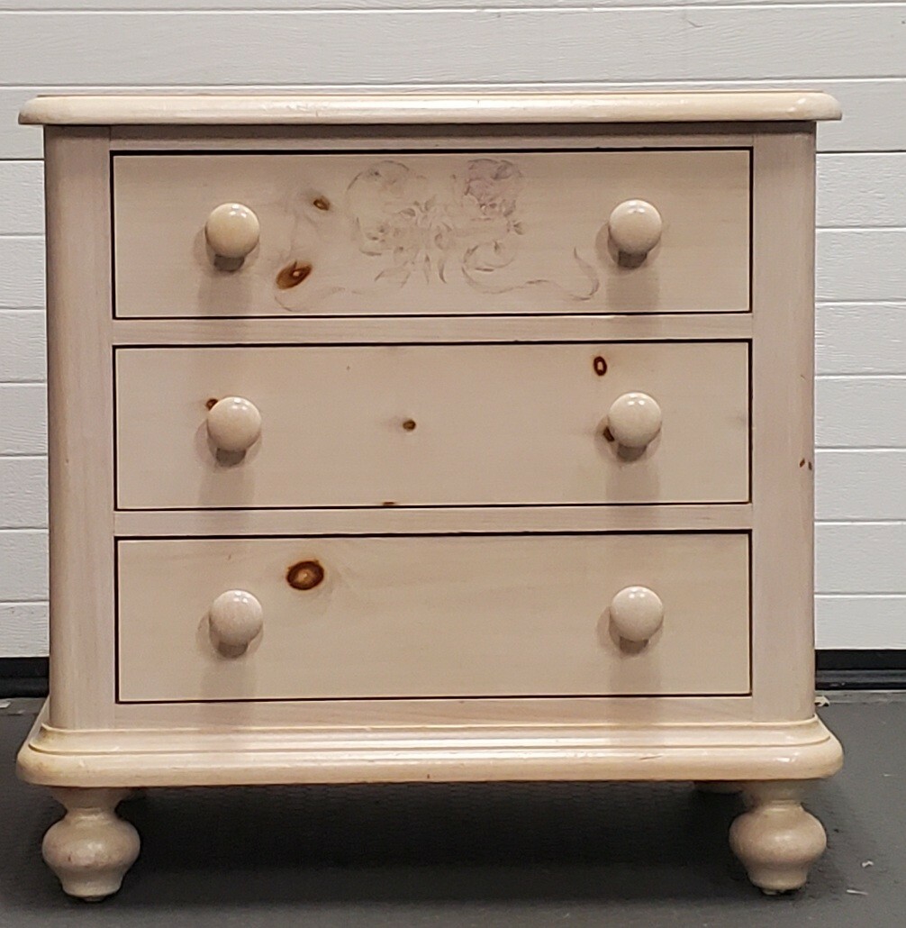 Thomasville Impressions Bedroom Furniture