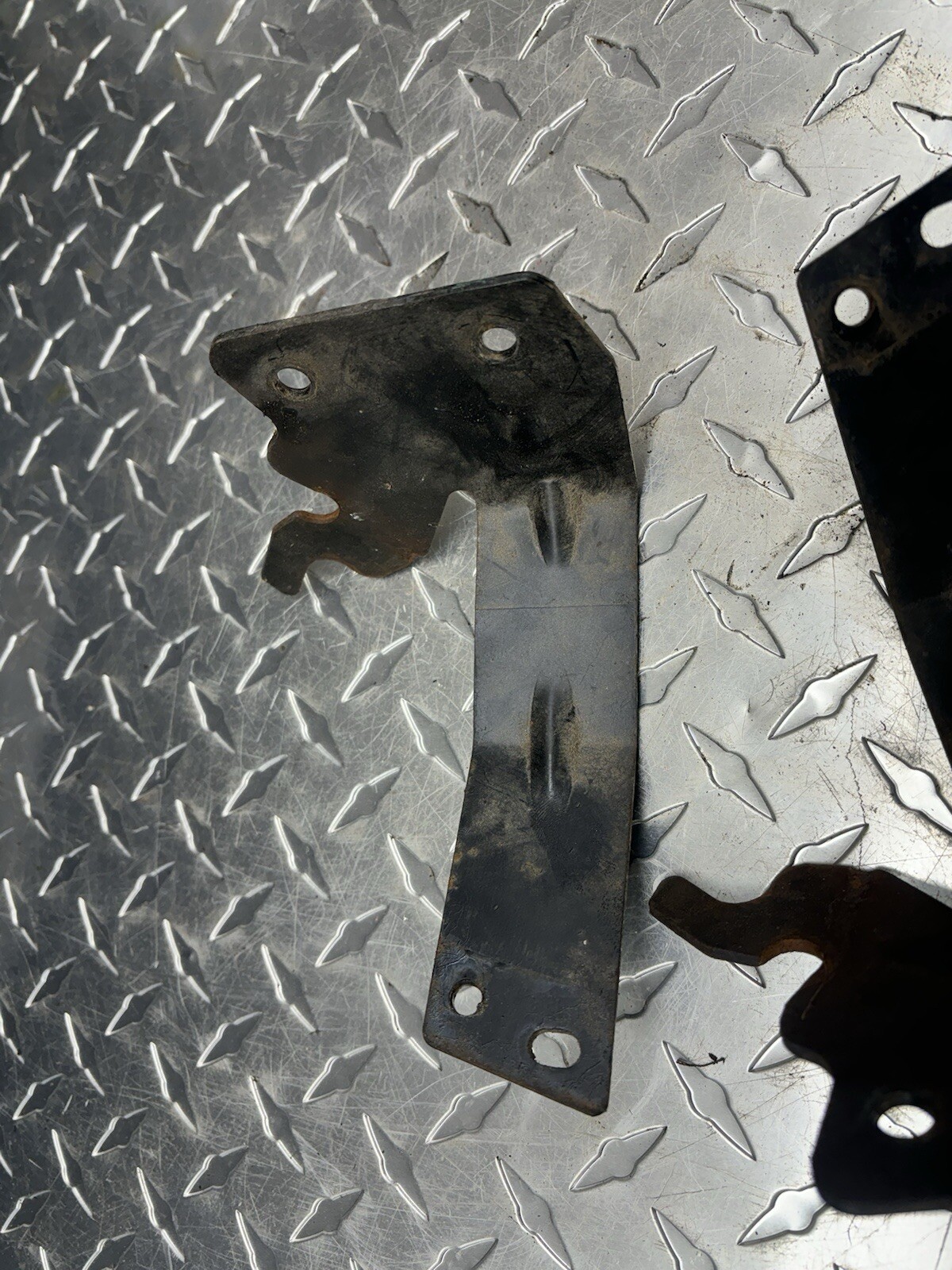 Pivot Brackets Craftsman LT1000 42" 17 HP OHV {3D} | eBay