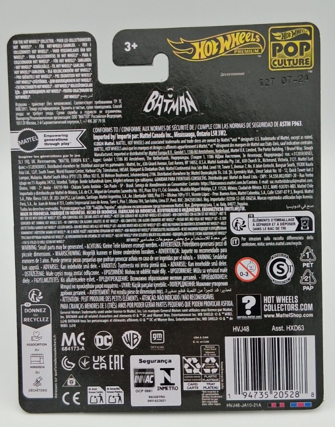 Hot Wheels Premium Pop Culture Batman 1985 Chevy Astro Van The Caped ...