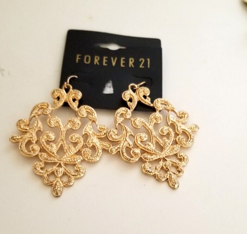 Forever 21 Earrings Gold Tone Large Drop Dangle Statement New on Card ...