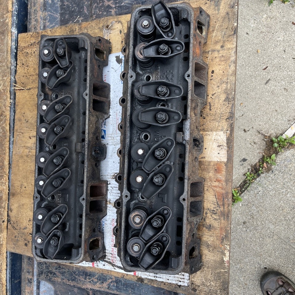OEM Original Small Block Chevy Cylinder Heads 327 350 Truck C10 C20 | eBay