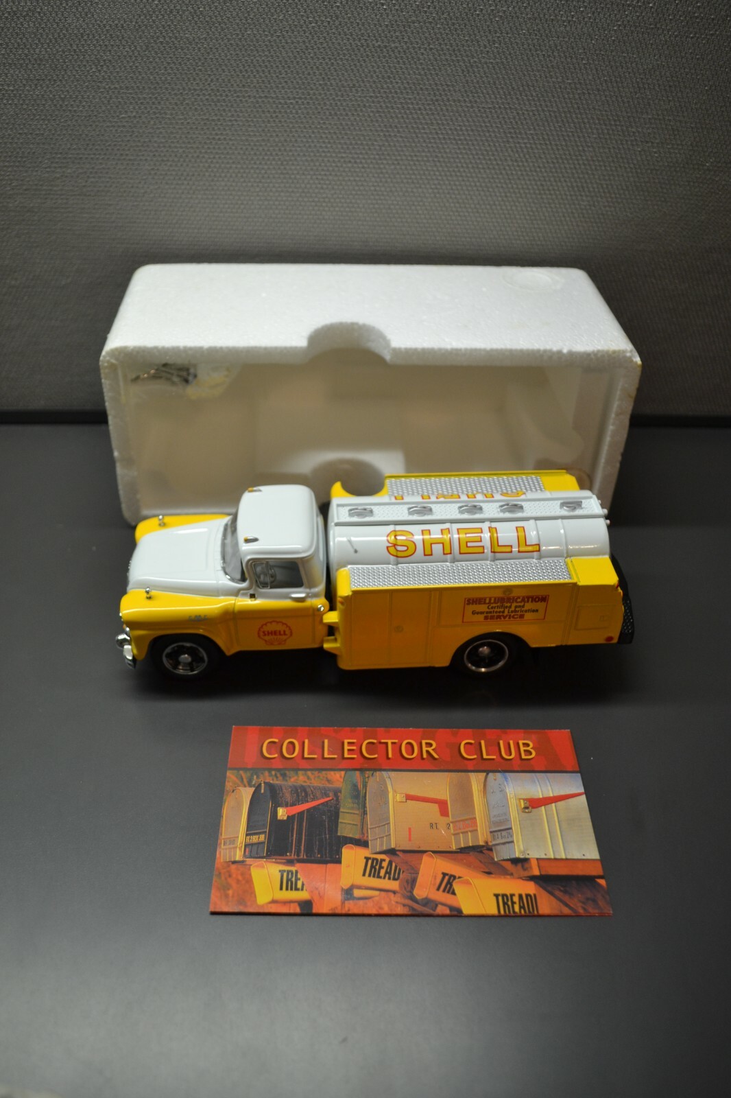 1:34 FIRST GEAR 1958 GMC 300 TANKER TRUCK DIECAST SHELL OIL #19-3027 ...
