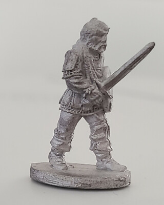 Grenadier Julie Guthrie 8134 ROGUE ADVENTURER 25mm Dungeons & Dragons ...