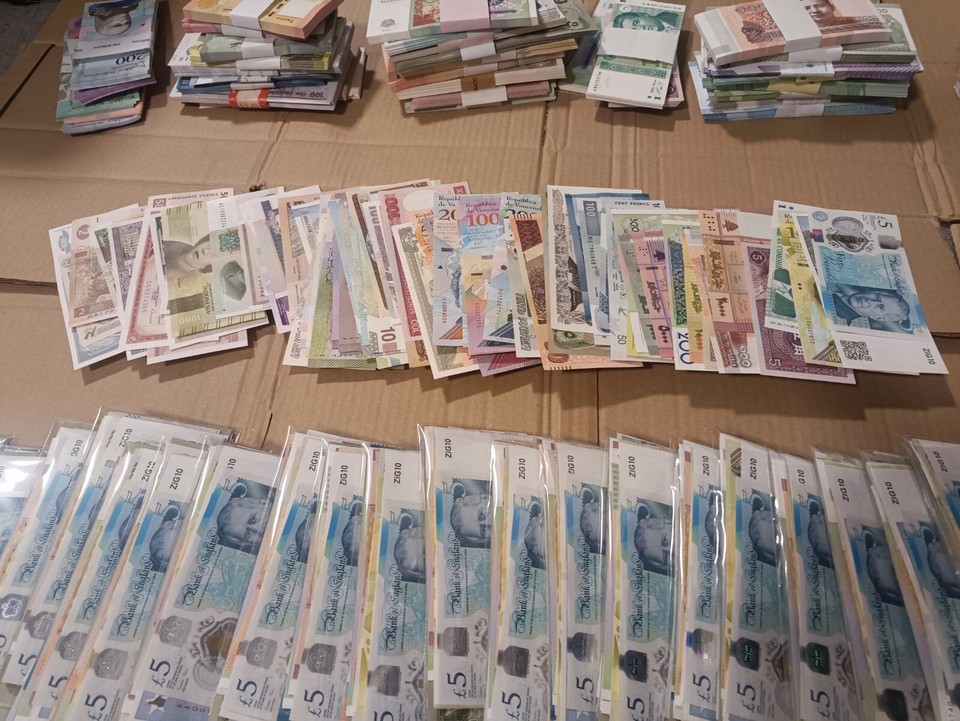 Joblot of 75 UNC Banknotes - Include King Charles £5 and Zimbabwe 10 ...