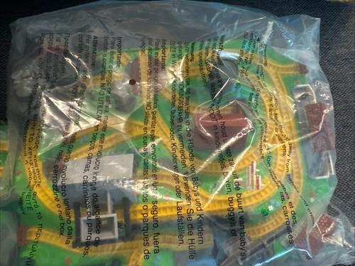 Bluebird 1996 Thomas the Tank Engine & Friend Miniature Railway Playset ...