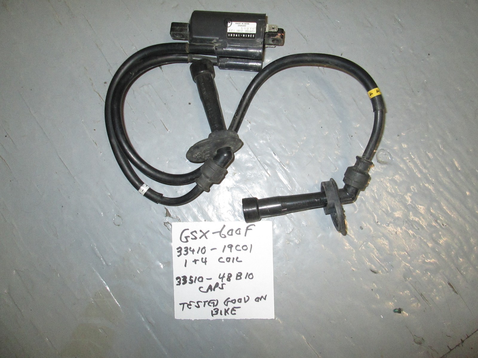 Suzuki , 33410-19C10 (1&4) COIL ASSY, with 33510-48B10 plug cap, 600 / ...