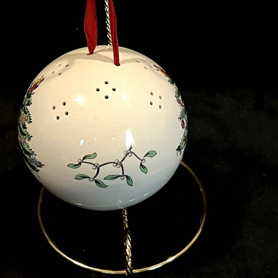 Vtg Spode Christmas Tree Design Pomander Potpourri Holder Ball Ornament ...