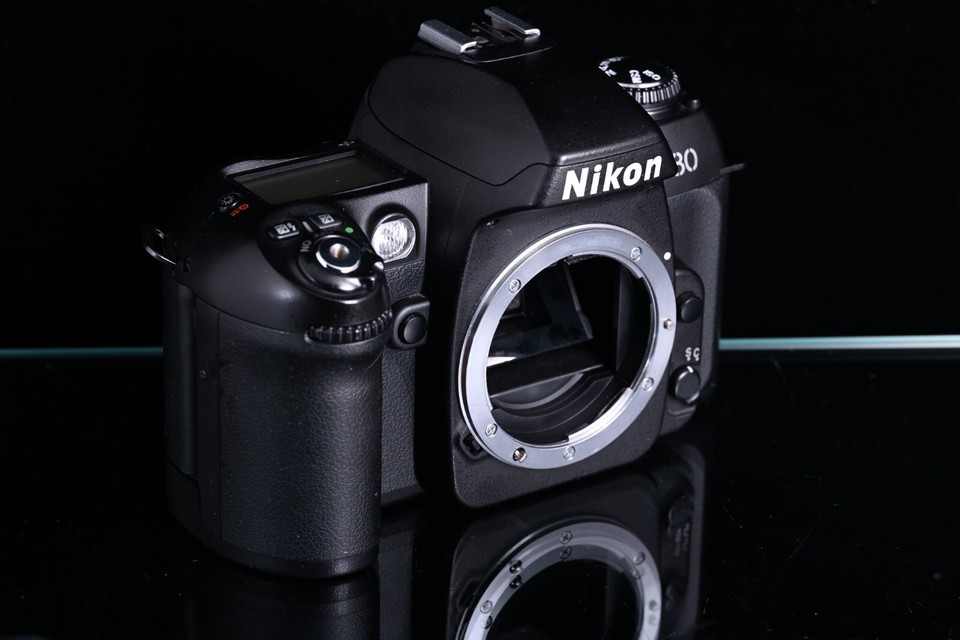 Nikon F80D(N80) SLR 35mm Film Camera Nikkor 35-70mm F3.3-4.5 [MINT]1day ...