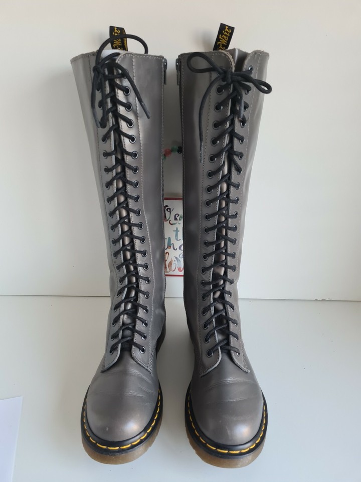 Dr Doc Martens 20 hole 1b60 grey knee high tall leather boots UK 5 EU ...