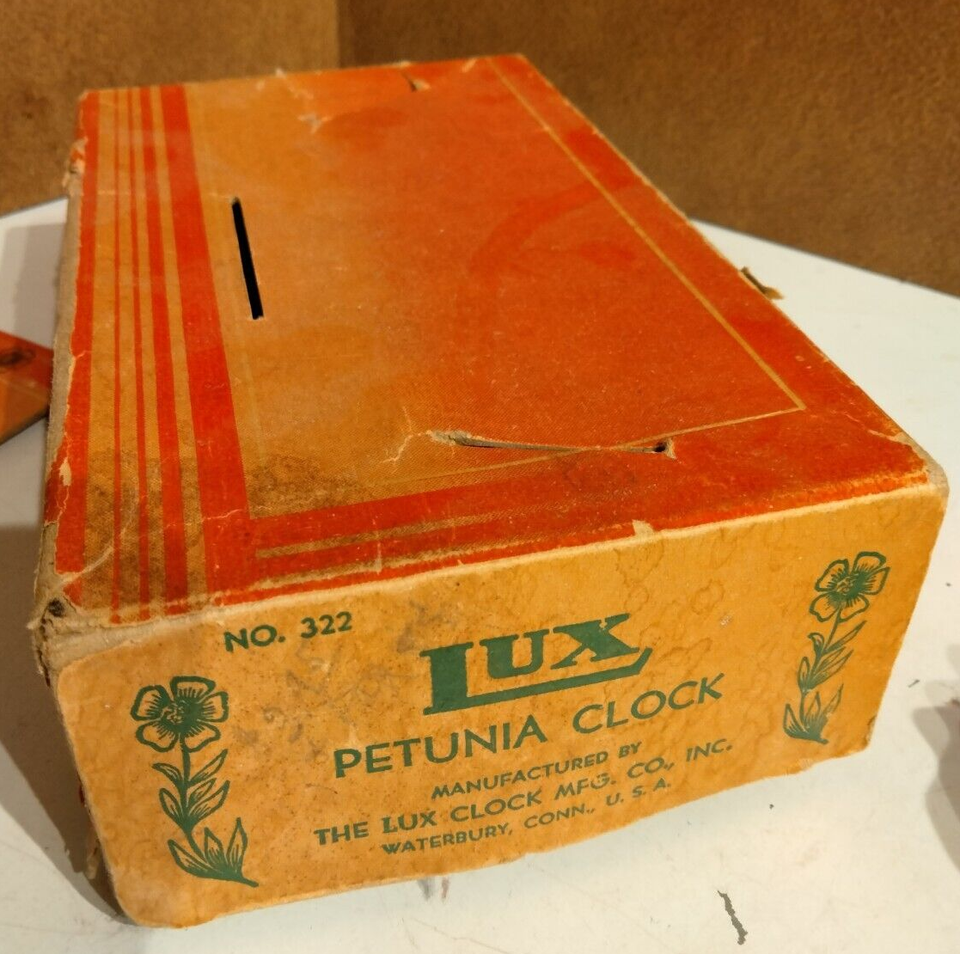 VINTAGE LUX FIREHOUSE PETUNIA PENDULETTE NOVELTY WALL CLOCK ORIGINAL ...
