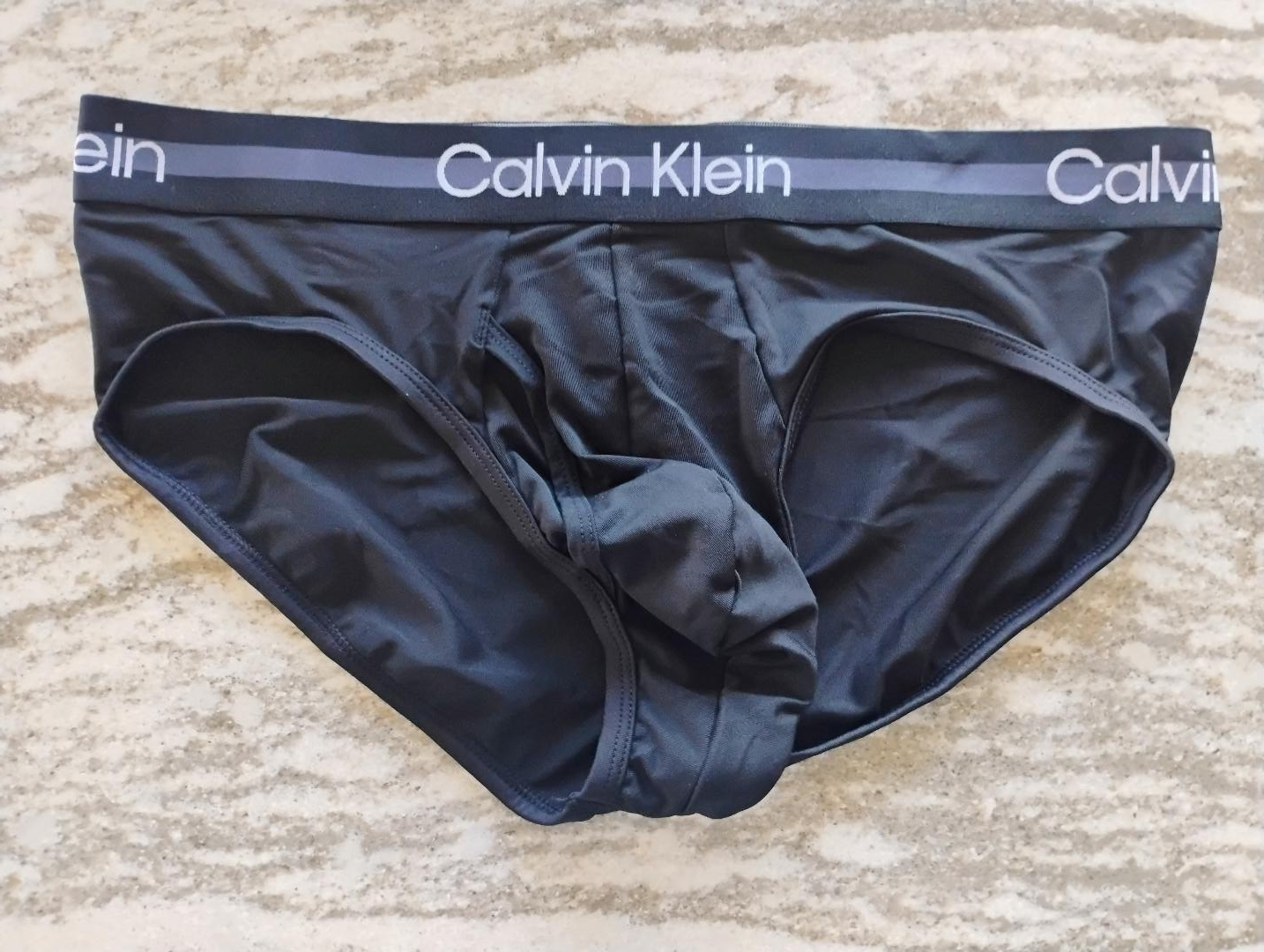 Calvin Klein Performance Refined Micro Men's Hip Brief Underwear Large ...