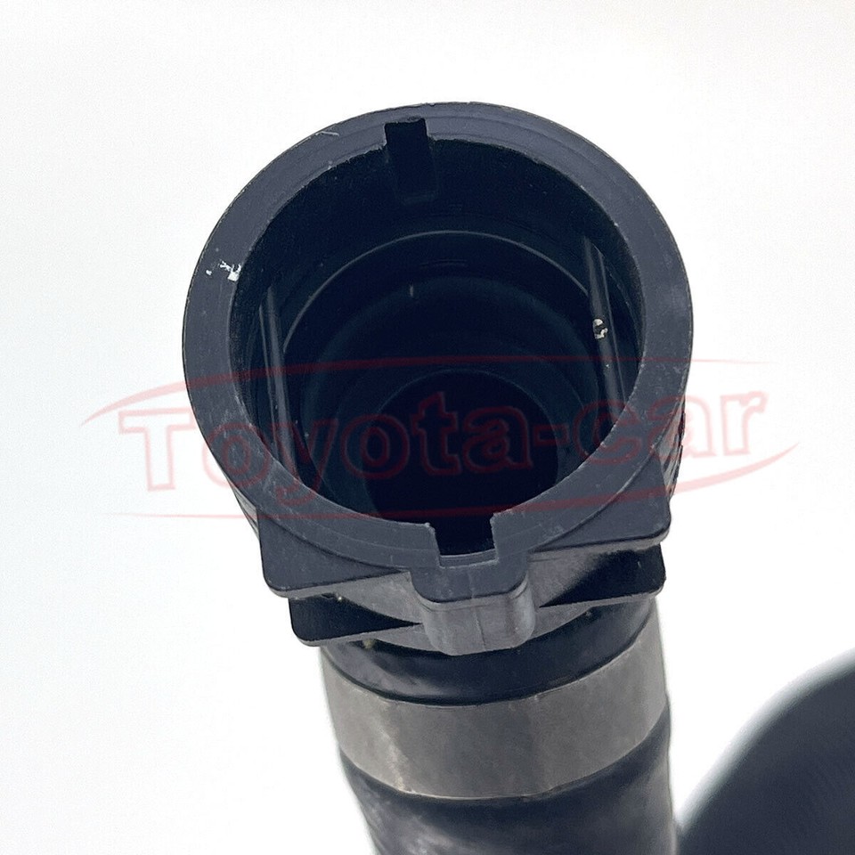 17127584561 Water Tank Radiator Hose For BMW X6 E71 X5 F15 Coolant ...