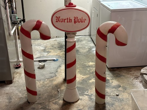 Union Candy Cane Red White Striped Blow Molds - 40" & North Pole Sign ...