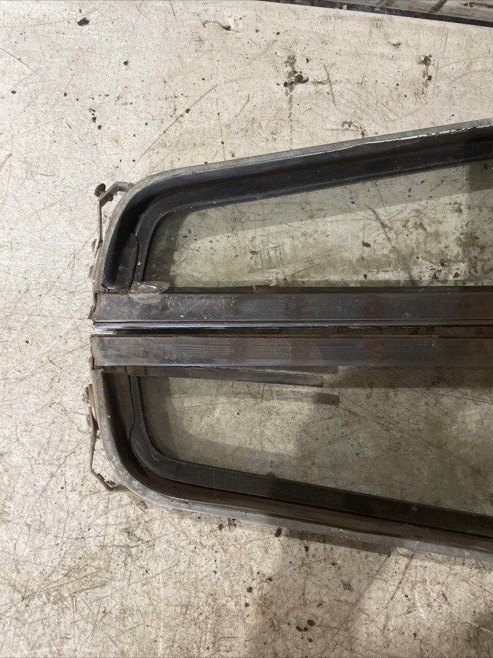 1960–64 Studebaker Champ Vent Wing Window Pair C -Cab | eBay