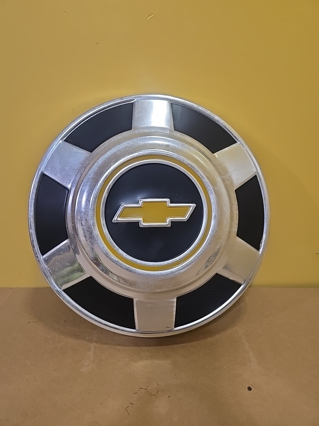 1 Chevy Truck Dog Dish Hubcap 3/4 Ton 12" 73-87 | eBay