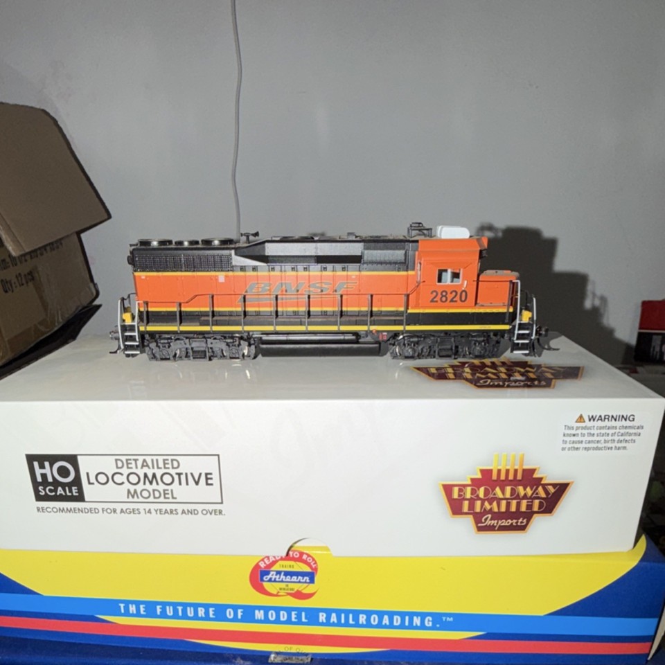 Broadway Limited Imports HO EMD GP30 BNSF 2820 Diesel Locomotive DCC ...