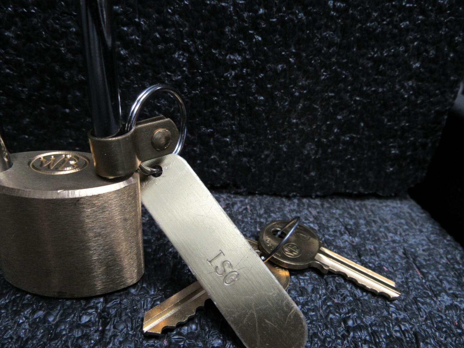 WB Wilson Bohannan Brass 3" padlock, With 2 Keys and Blank Key Tag ...