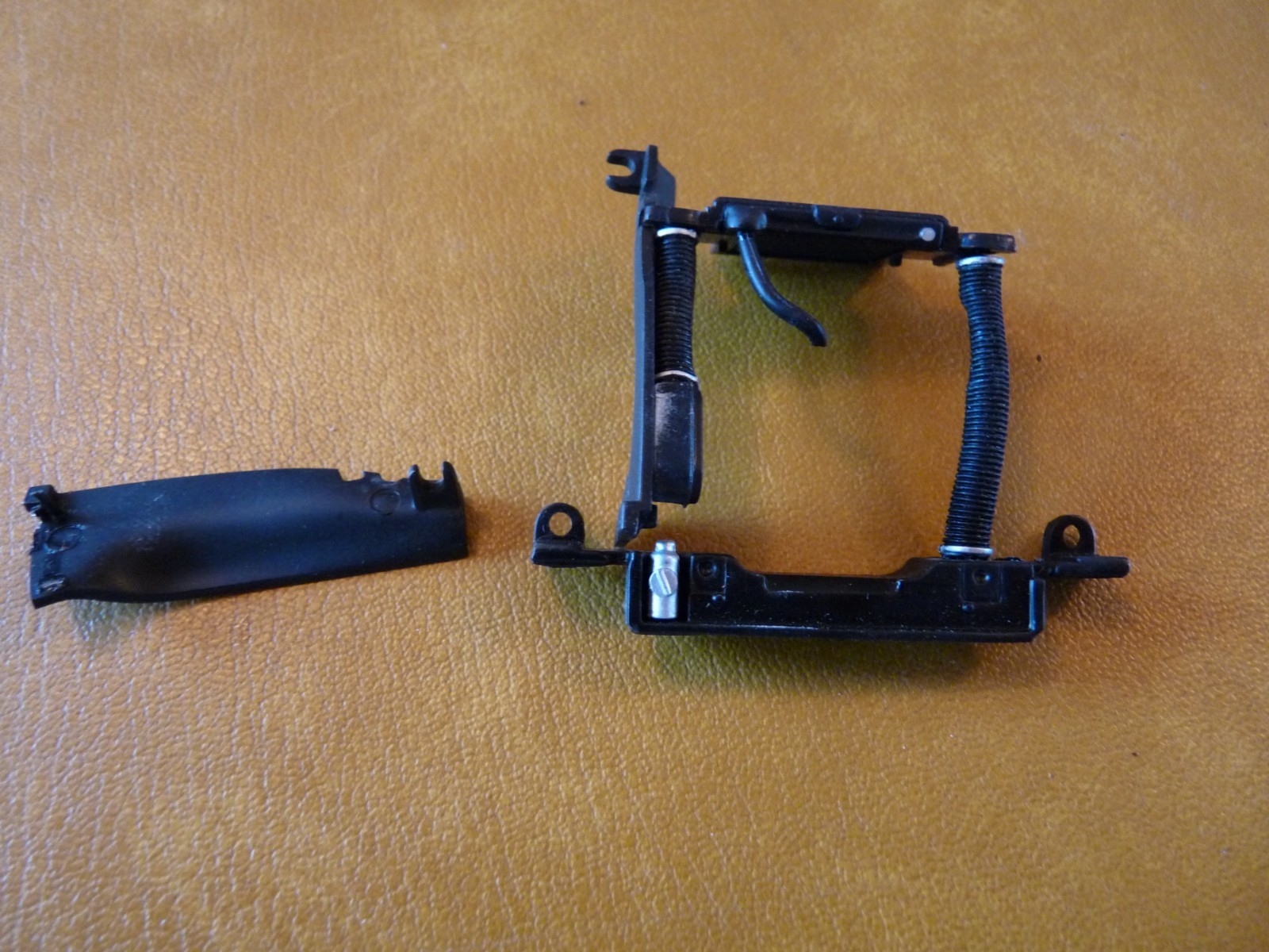 Franklin Mint 1:24 1963 Corvette Engine compartment parts Only - NO CAR ...