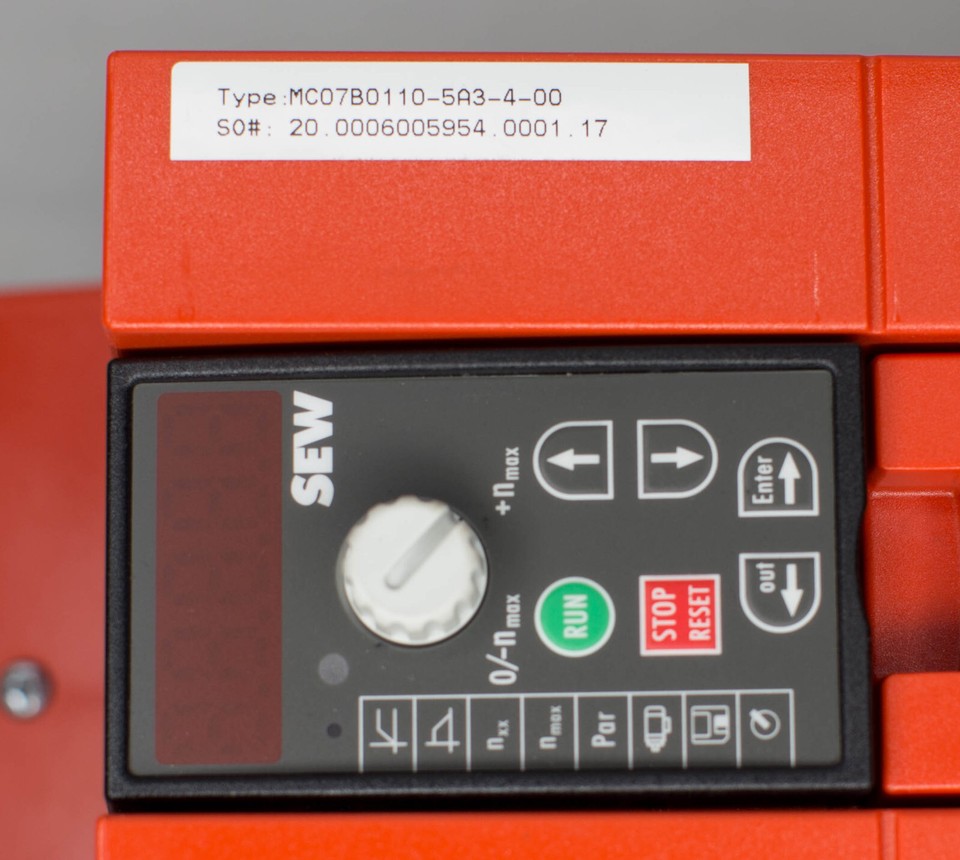 SEW EURODRIVE MC07B0110-5A3-4-00 MOVITRAC Variable Speed Drive VSD VFD ...
