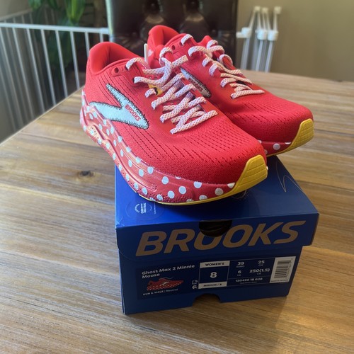 RunDisney Brooks Womens Running Shoes Size 8 Run Disney Ghostmax 2 ...