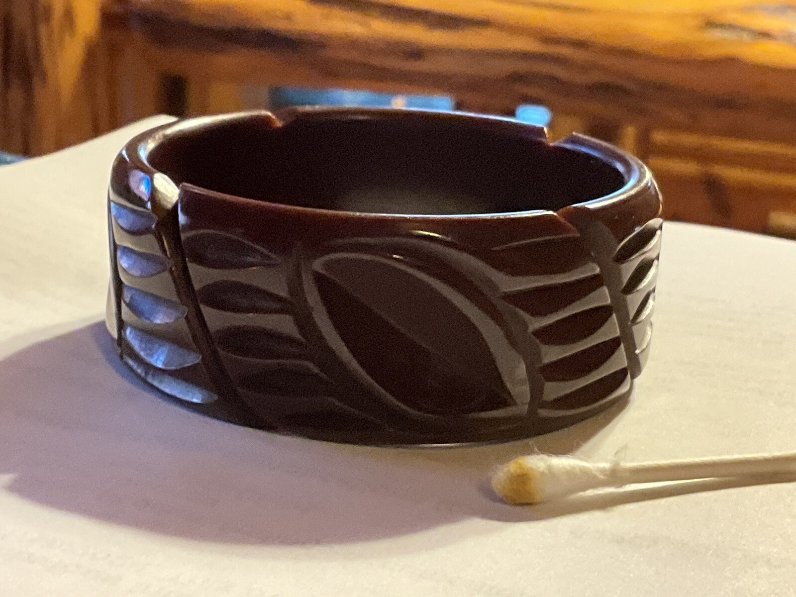 Vintage Nicely Carved Chocolate Brown~ Heavy,Chunky, … - Gem