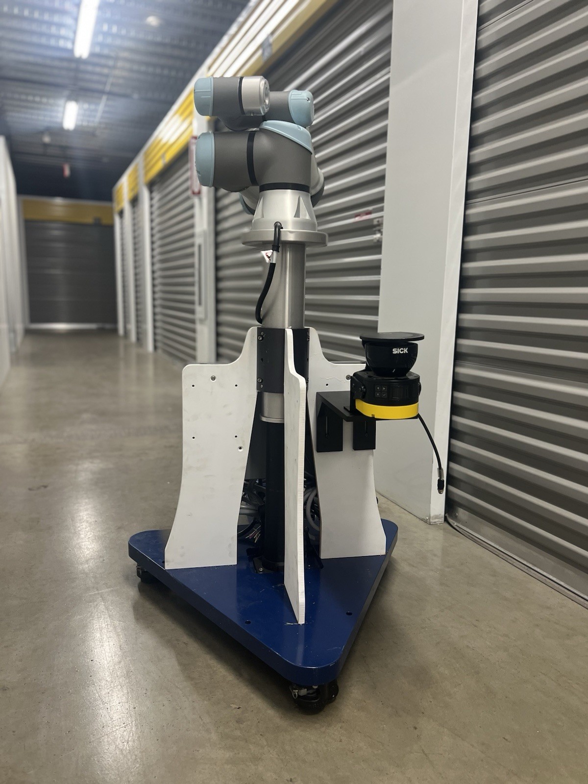 Universal Robots Stand Pedestal Mount Mobile Heavy Duty Pedestal UR5e ...