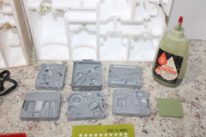 Vintage Mattel 1966 Thingmaker FRIGHT FACTORY plus FIGHTING MEN MAKER ...