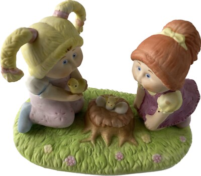 Cabbage Patch Kids Figurine Porcelain 1984 Girls with Birds Nest Xavier ...