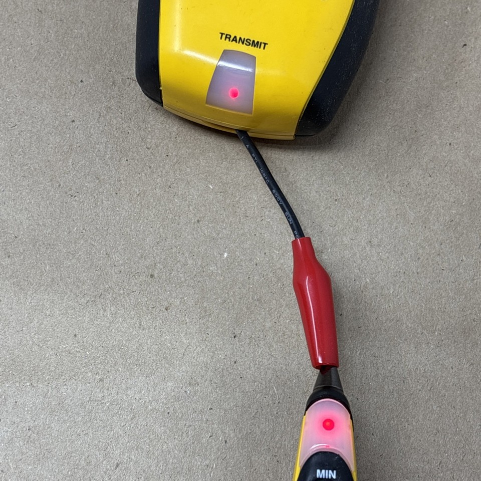 Sperry ET64220 Lan Tracker Wire Tracer Transmitter Receiver Cable ...