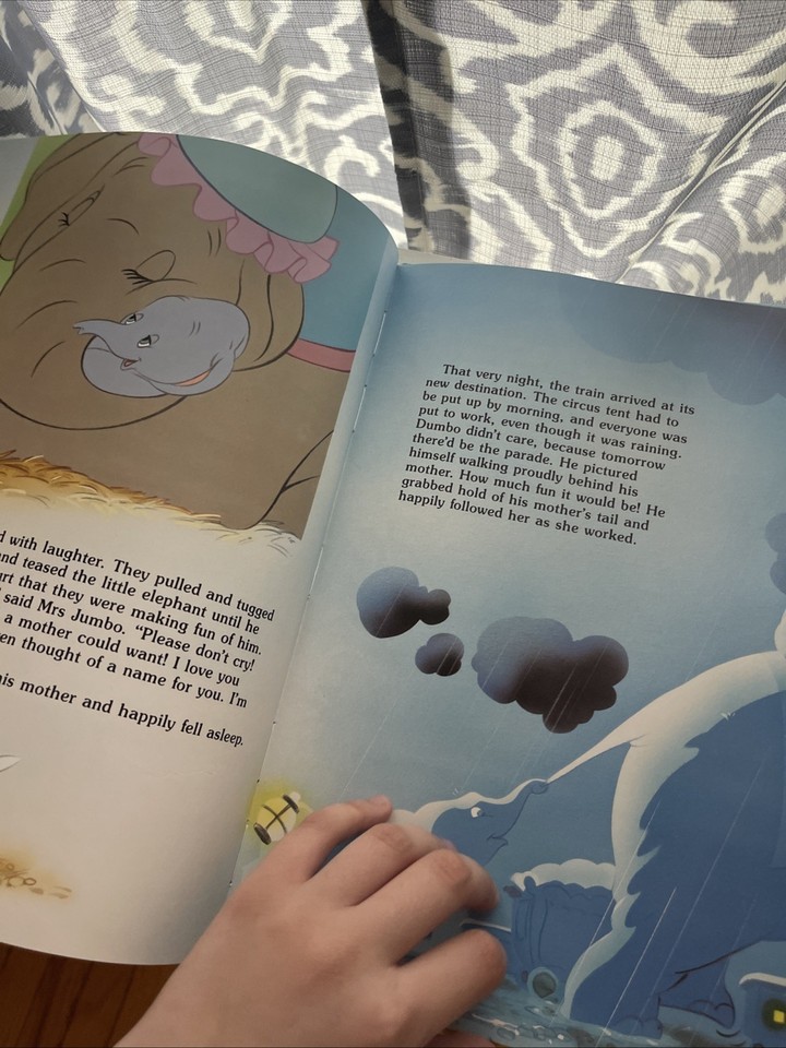 Walt Disney’s Vintage 1988 Dumbo Children’s Book Hardcover Classic ...