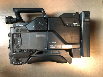 Sony DXC-D35 Digital Video Camera w/ CA-537 Camera Adapter | eBay