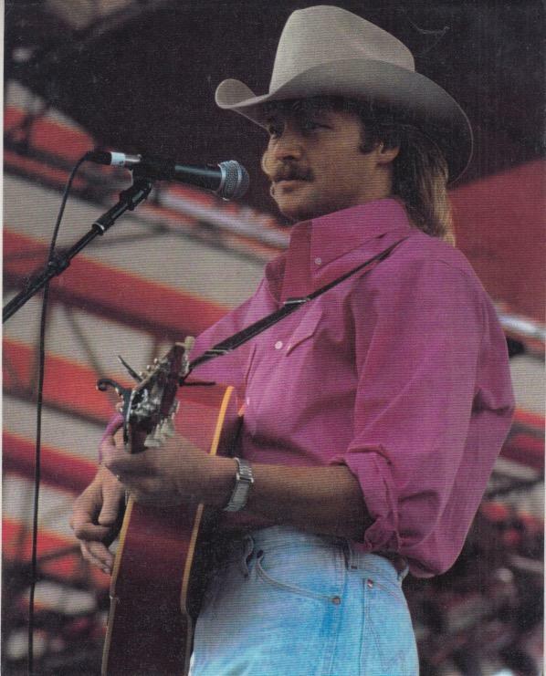 Alan Jackson- Fan Photo- Music Memorabilia Photo | eBay