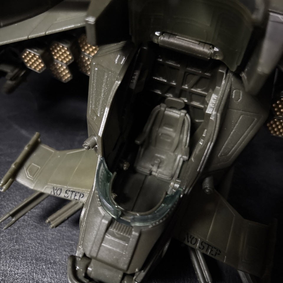 Avatar Scorpion Gunship RDA James Cameron Helicopter Plane 2009 No ...