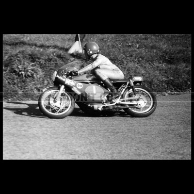 Photo M.001268 JOHN COOPER 250 YAMSEL 1972 OLIVER'S MOUNT SCARBOROUGH ...