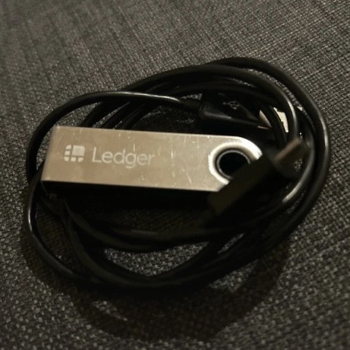 Ledger Nano S Crypto Hardware Wallet Good Condition | eBay UK