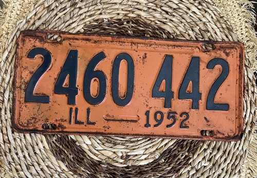 Illinois 1952 Auto License Plate Vintage 2460 442 Wall Decor Collectors ...