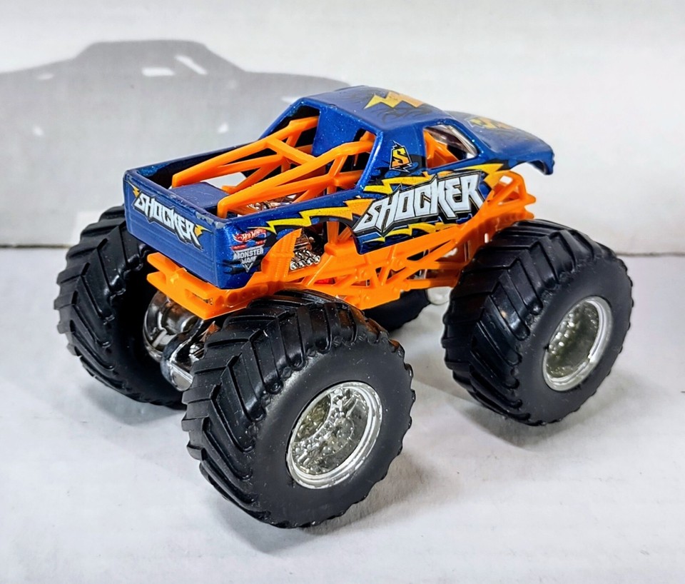 HOT WHEELS MONSTER JAM TRUCK - SHOCKER - 1:64 SCALE DIE CAST | eBay