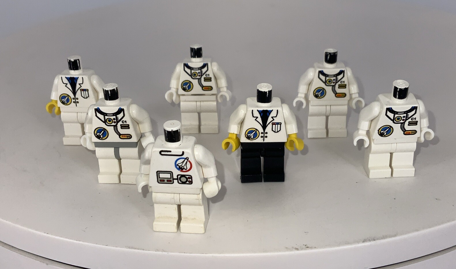 Lego Space Men, Astronauts Minifigure Lot Of 7 No Heads | eBay