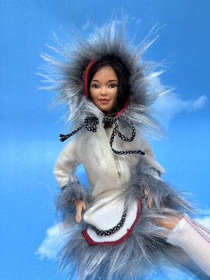 1980s Dolls Of The World 1981 Eskimo Barbie Doll & Outfit | eBay