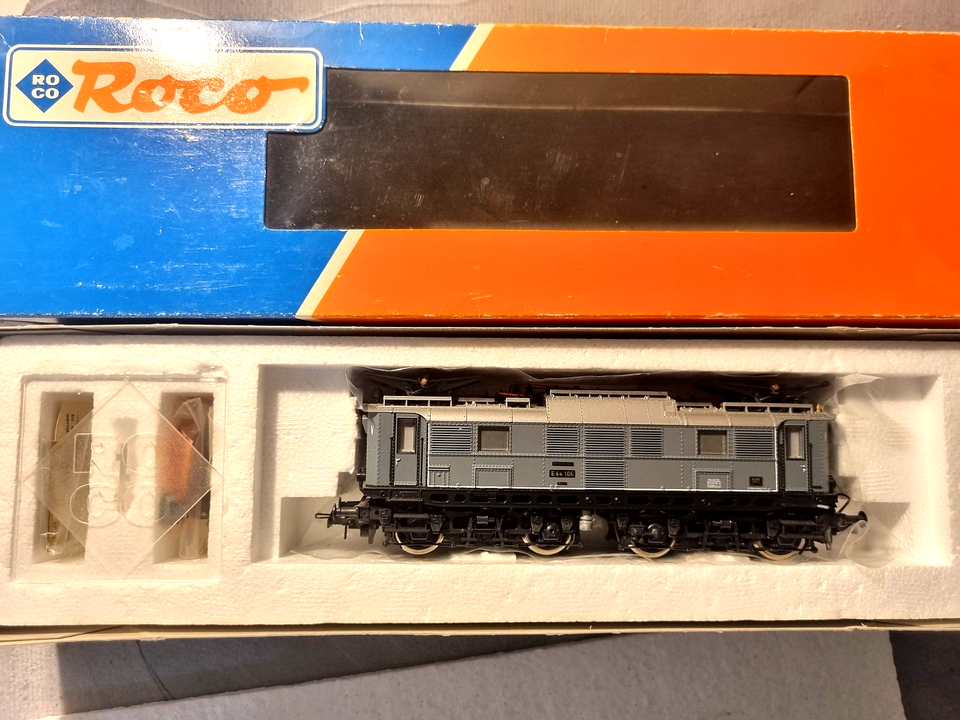 ROCO GERMAN Deutsche Reichsbahn 4/4 ELECTRIC LOCOMOTIVE E44 106 (BOXED ...