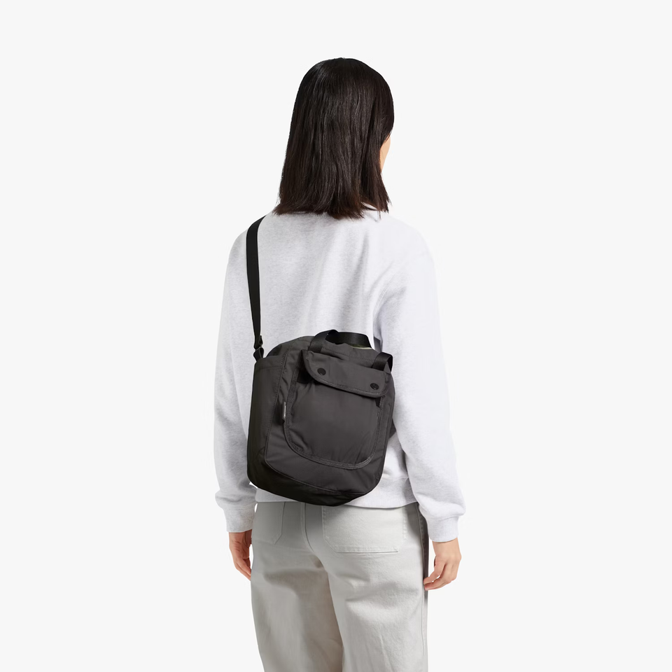 bellroy Cinch Bucket Everyday Crossbody Bag | eBay