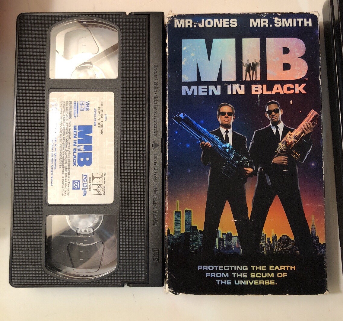Men In Black (VHS, 1997) Tommy Lee Jones Will Smith 43396826533 | eBay